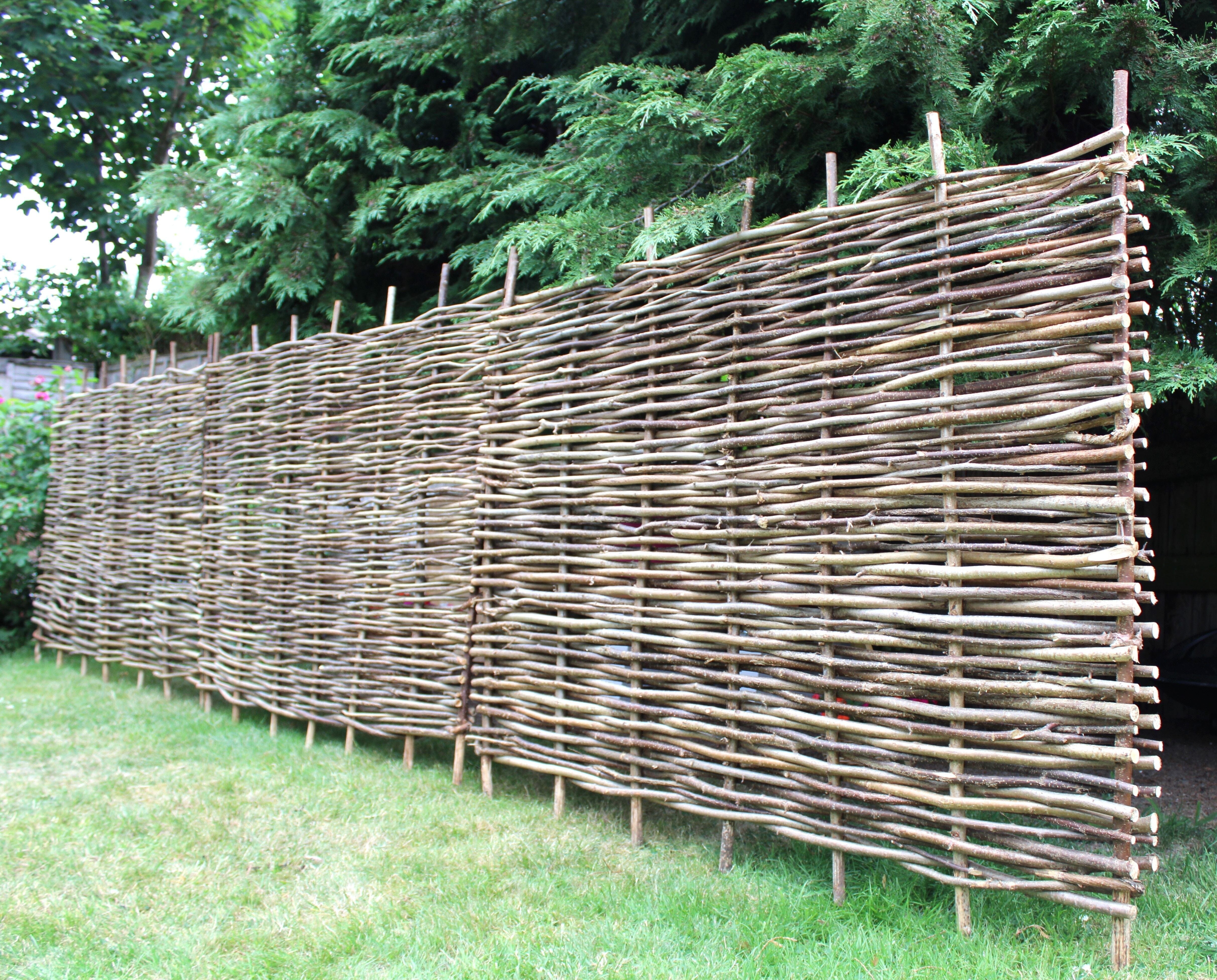 A Quick Guide to the Hazelwood Fencing – Prestige Wicker